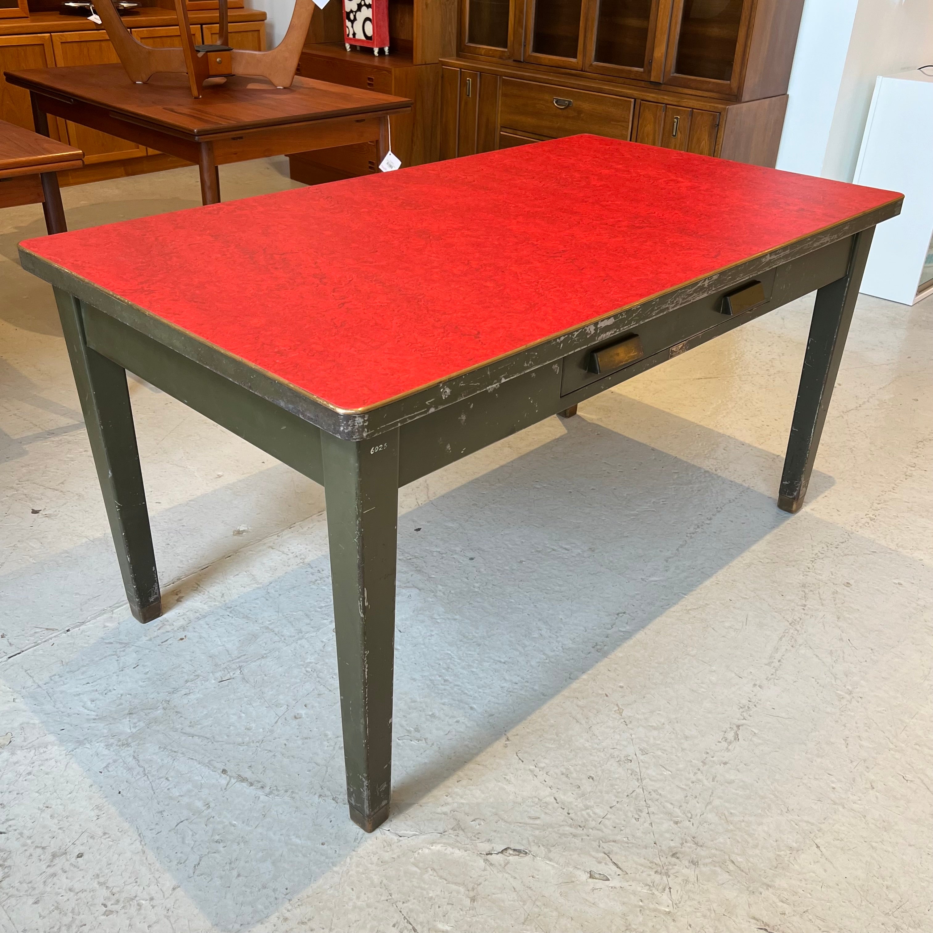 1920s-era General Fireproofing Steel Library Table w/New Lino – findfurnish